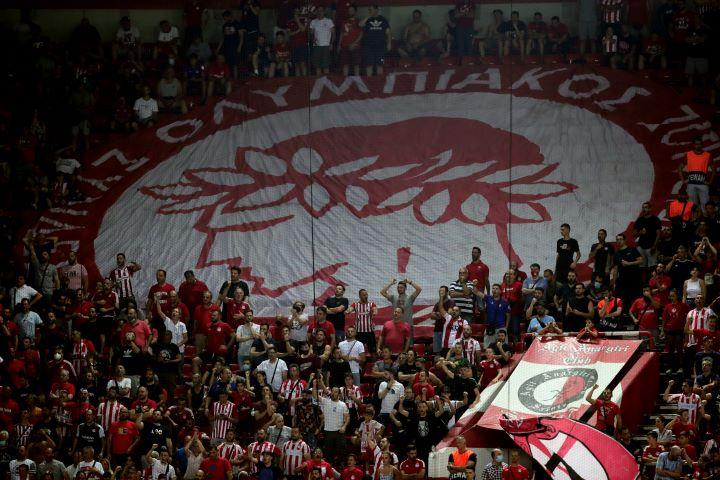 ΘΥΡΑ 7: Η ιστορία του Ολυμπιακού είναι Θρυλική, δεν θα χαρίσετε στην ...