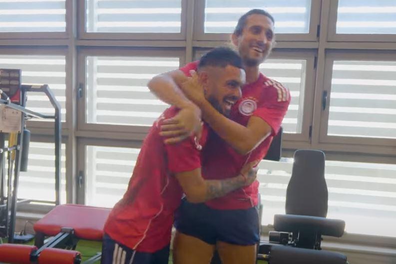 Το video της πρώτης μέρας του Ολυμπιακού: Τα πειράγματα Καμπελά ...